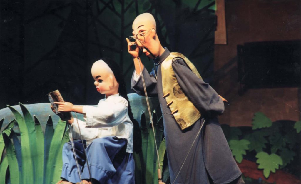 Hunan Puppet and Shadow Show Troupe | World Encyclopedia of Puppetry Arts